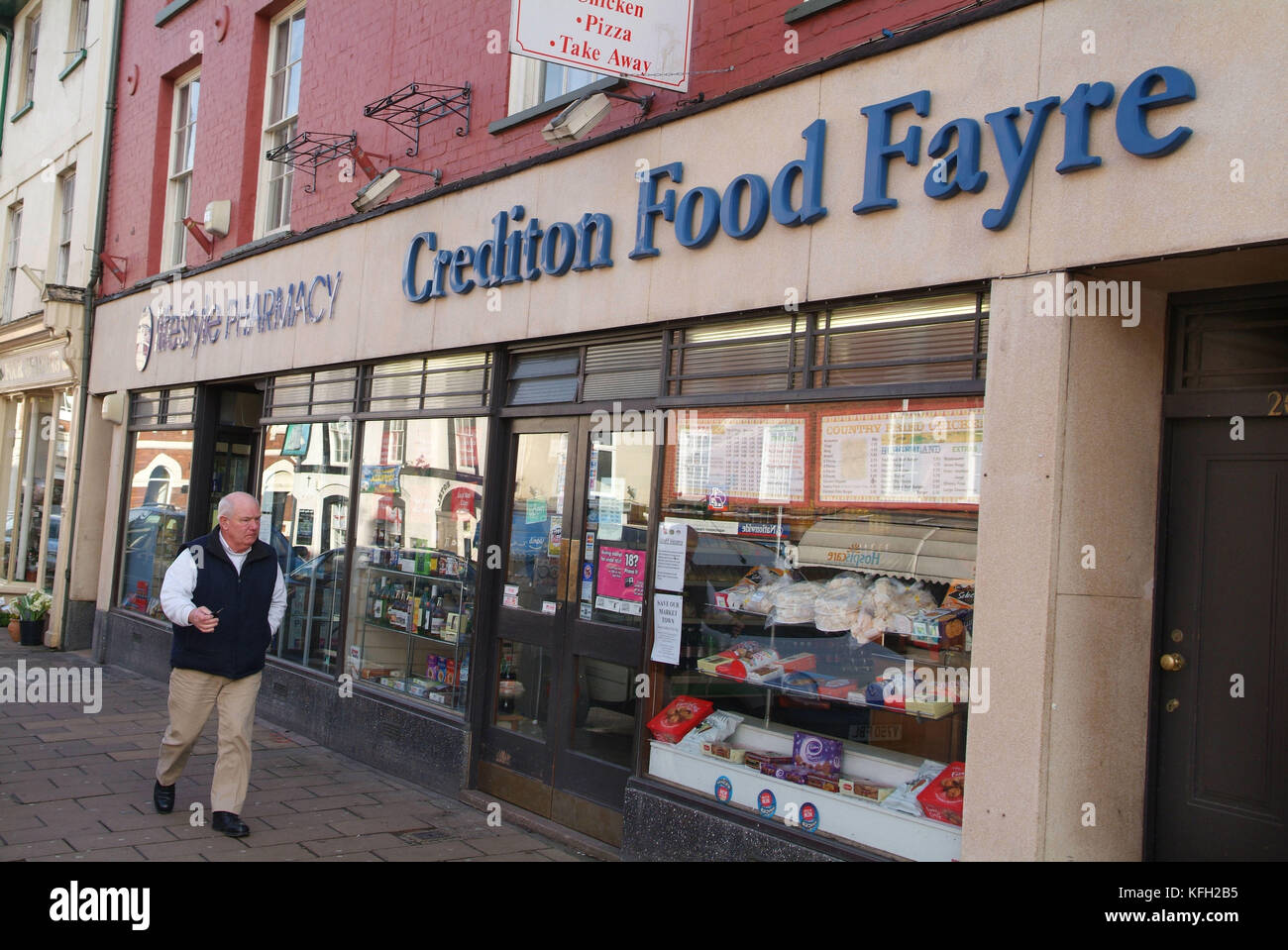 Crediton, Devon inc,Tesco Express Stock Photo - Alamy