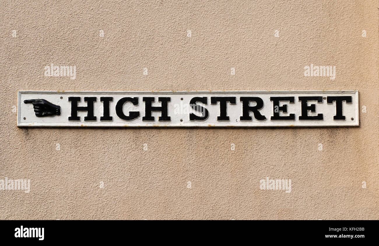 Crediton high street hi-res stock photography and images - Alamy