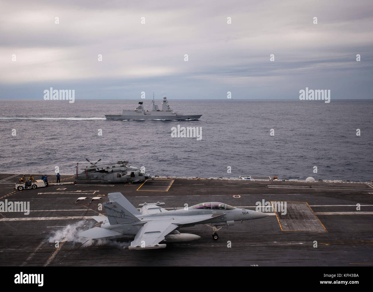 An EA-18G Growler attached to Electronic Attack Squadron (VAQ) 131 ...