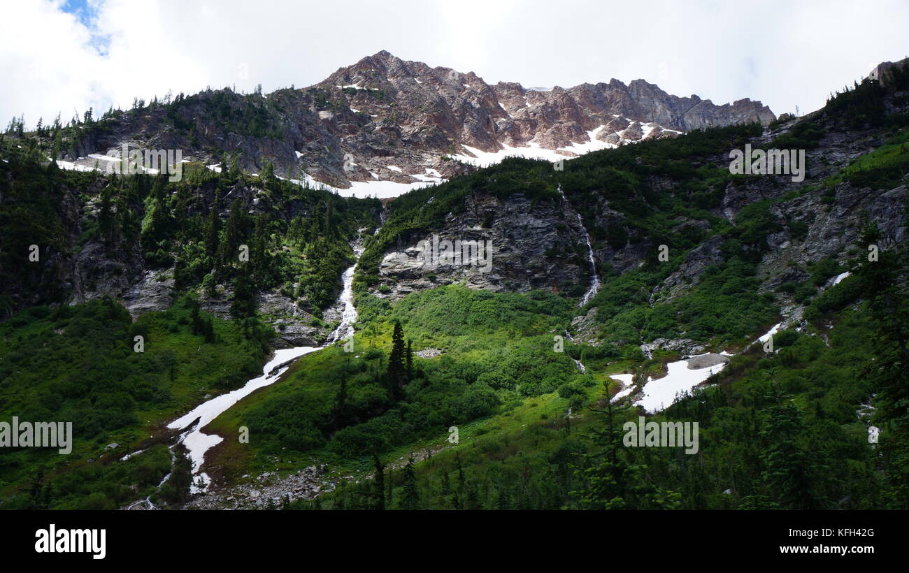 Hiking in the Pacific Northwest, Washington State Stock Photo - Alamy