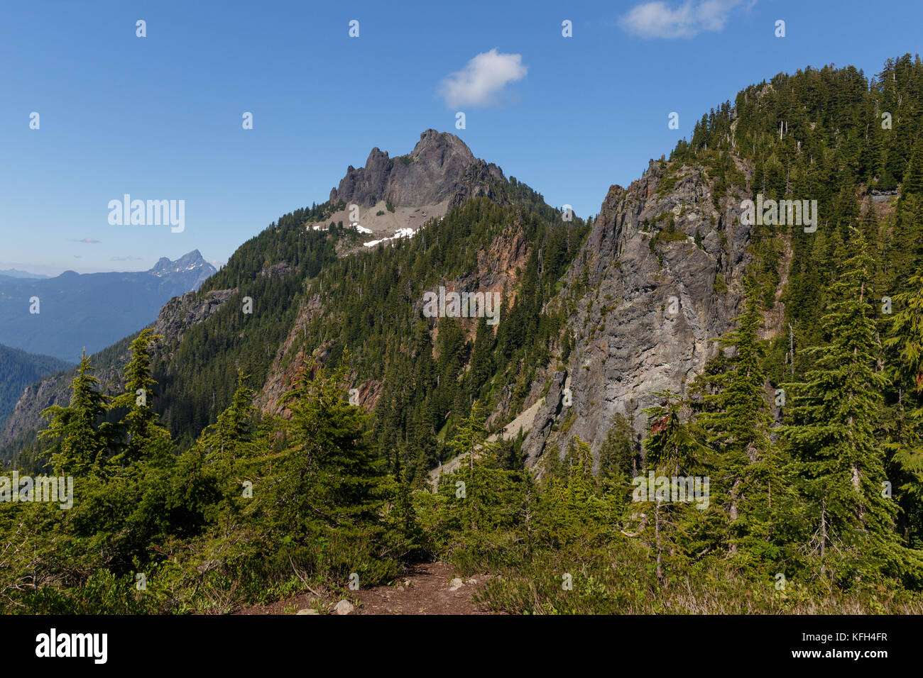 Mount Forgotten Peak and area landscape with White Chuck Mountain in ...