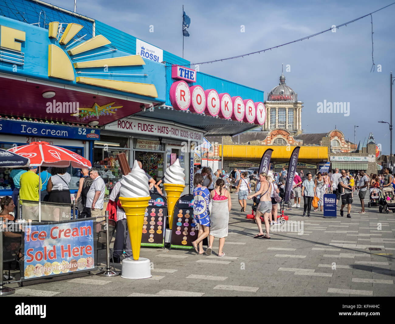 Marine Parade, Southend High Resolution Stock Photography and Images ...