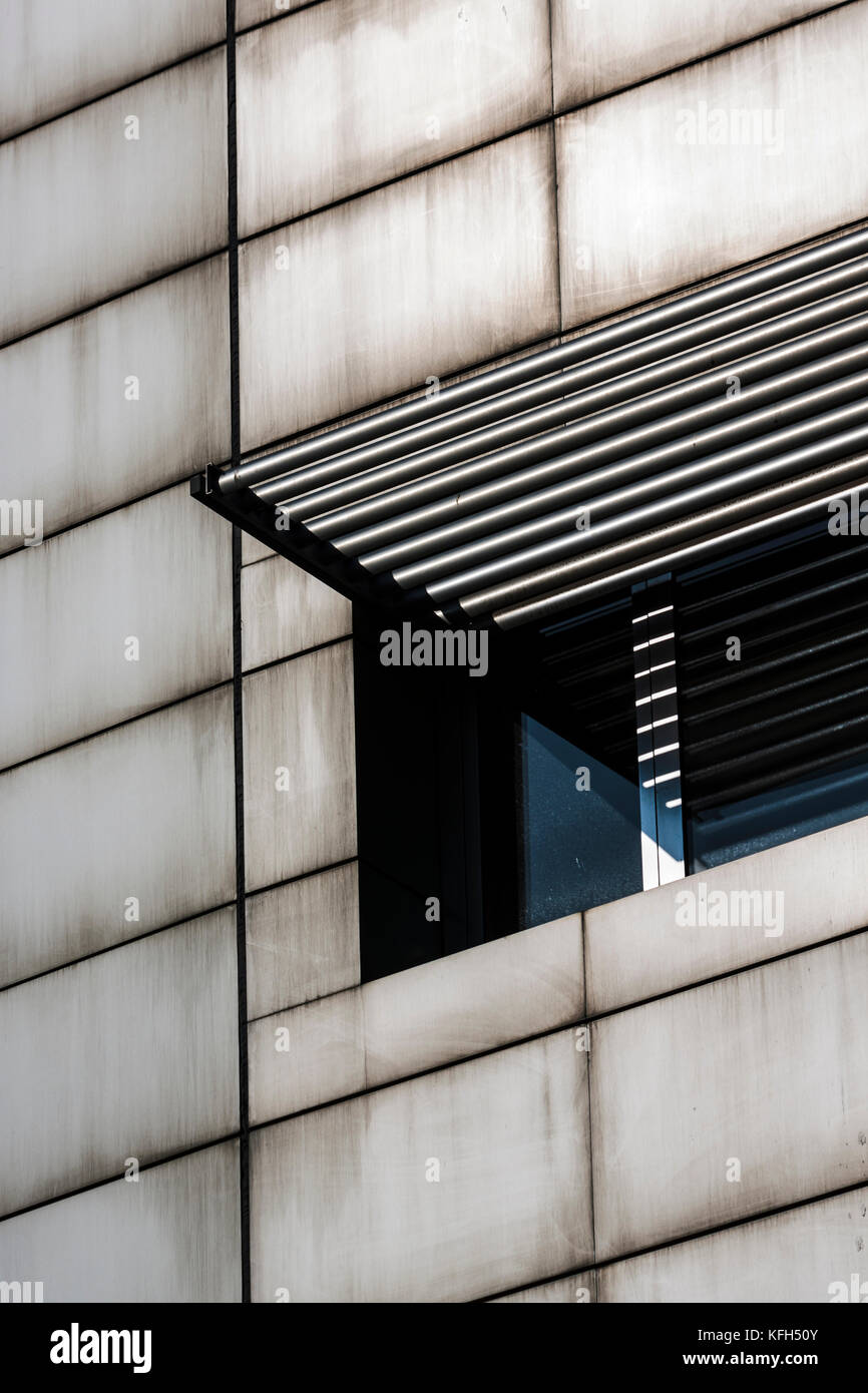 Straight lines in modern architecture Stock Photo - Alamy