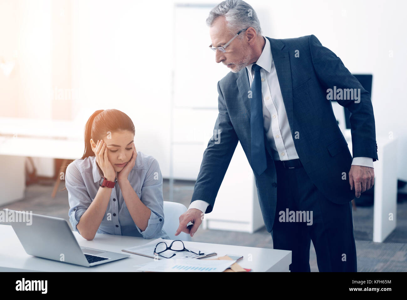 Boss yelling at employee hi-res stock photography and images - Alamy