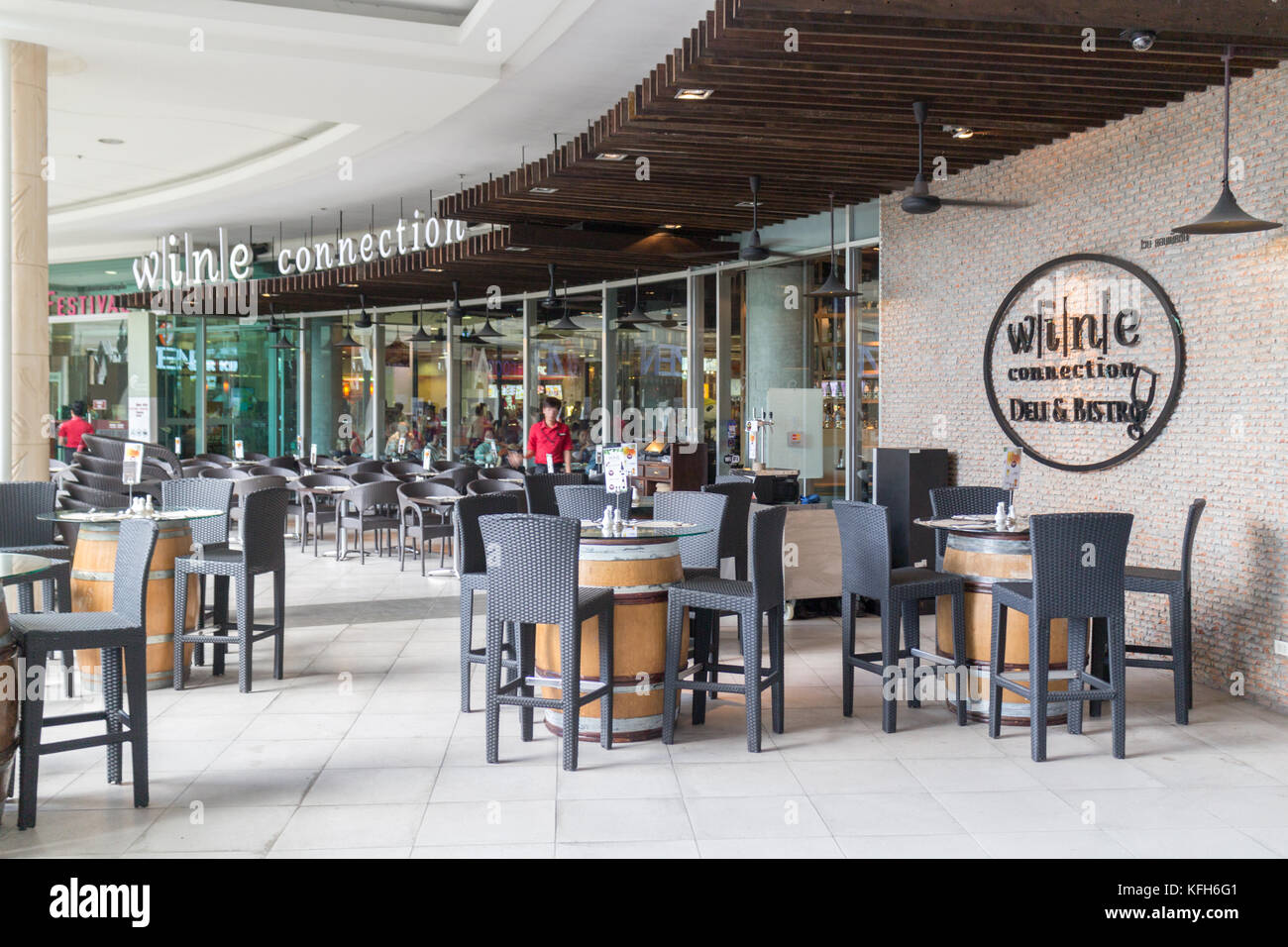 Wine connection Delicattessen and bistro, Central Festival shopping ...