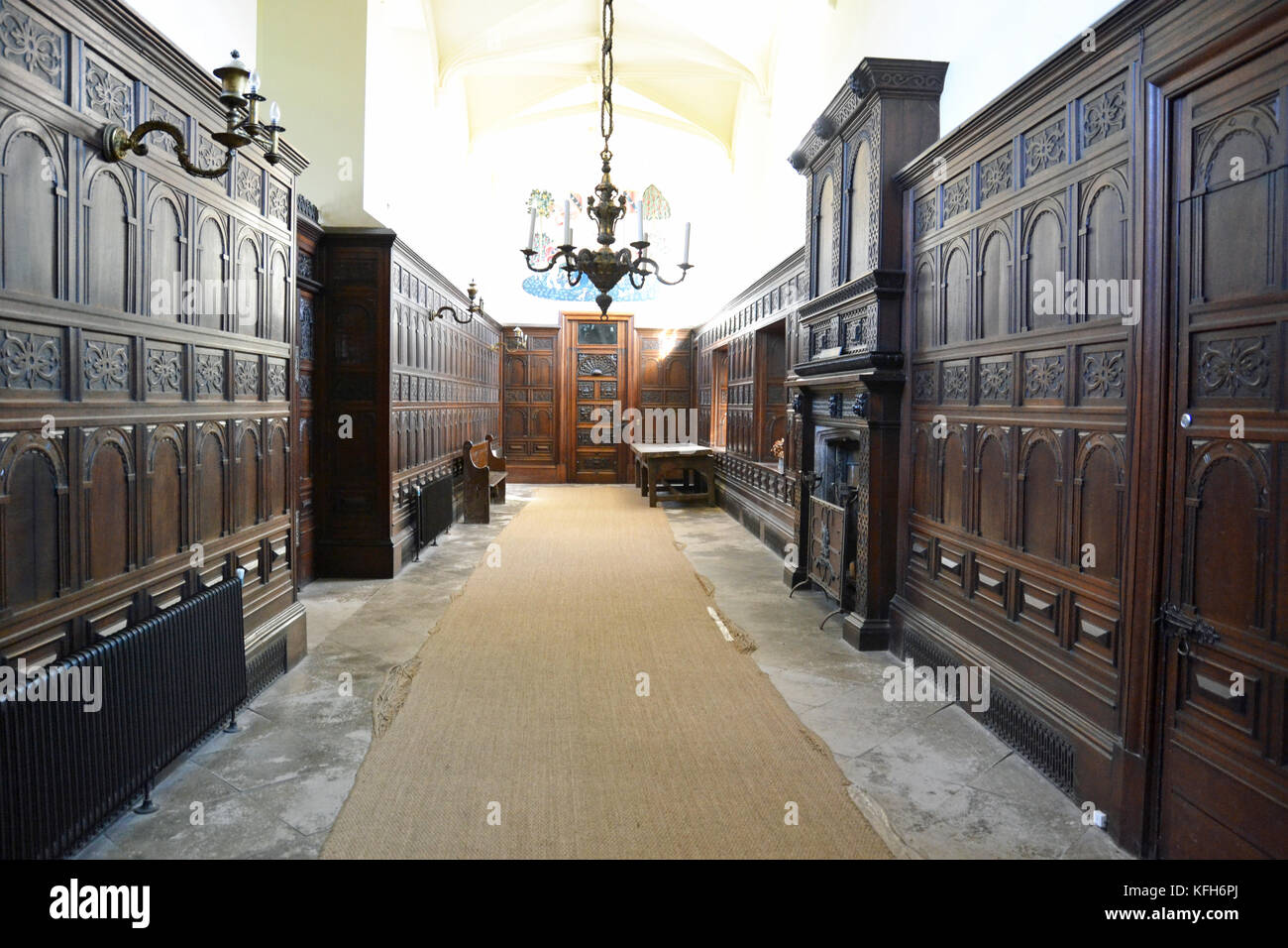 Stately home interior uk hi-res stock photography and images - Alamy