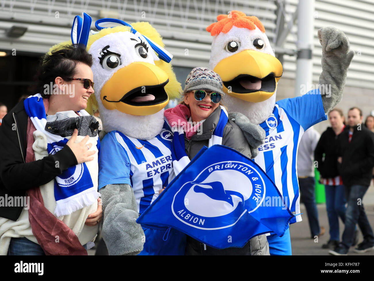Brighton and Hove Albion fans arriving ahead of the Premier League ...