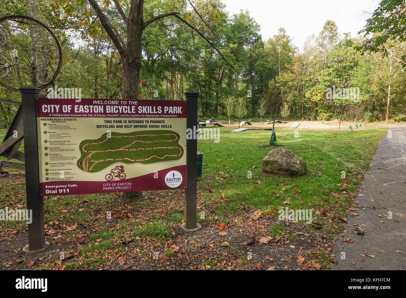 Cycling skills hi-res stock photography and images - Alamy