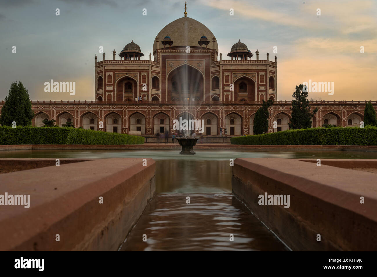 Humayuns tomb world heritage site hi-res stock photography and images ...