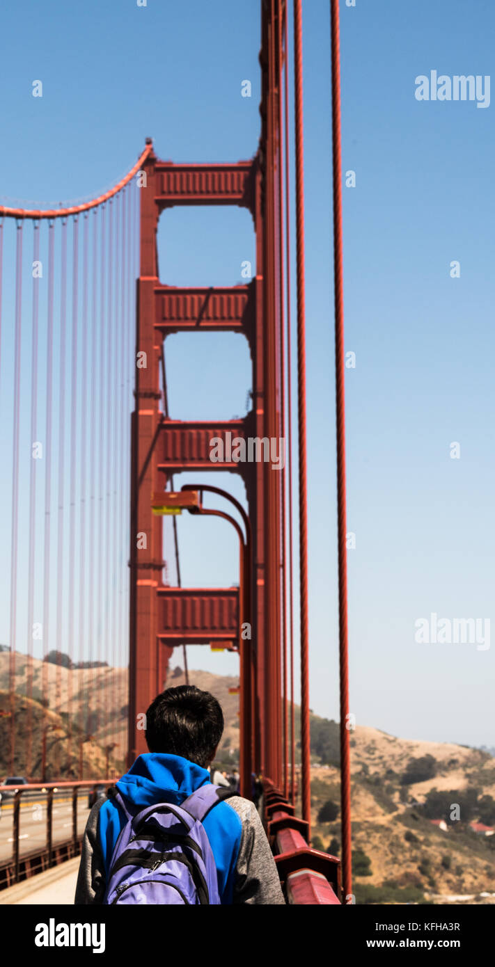 Person walking bridge hi-res stock photography and images - Alamy