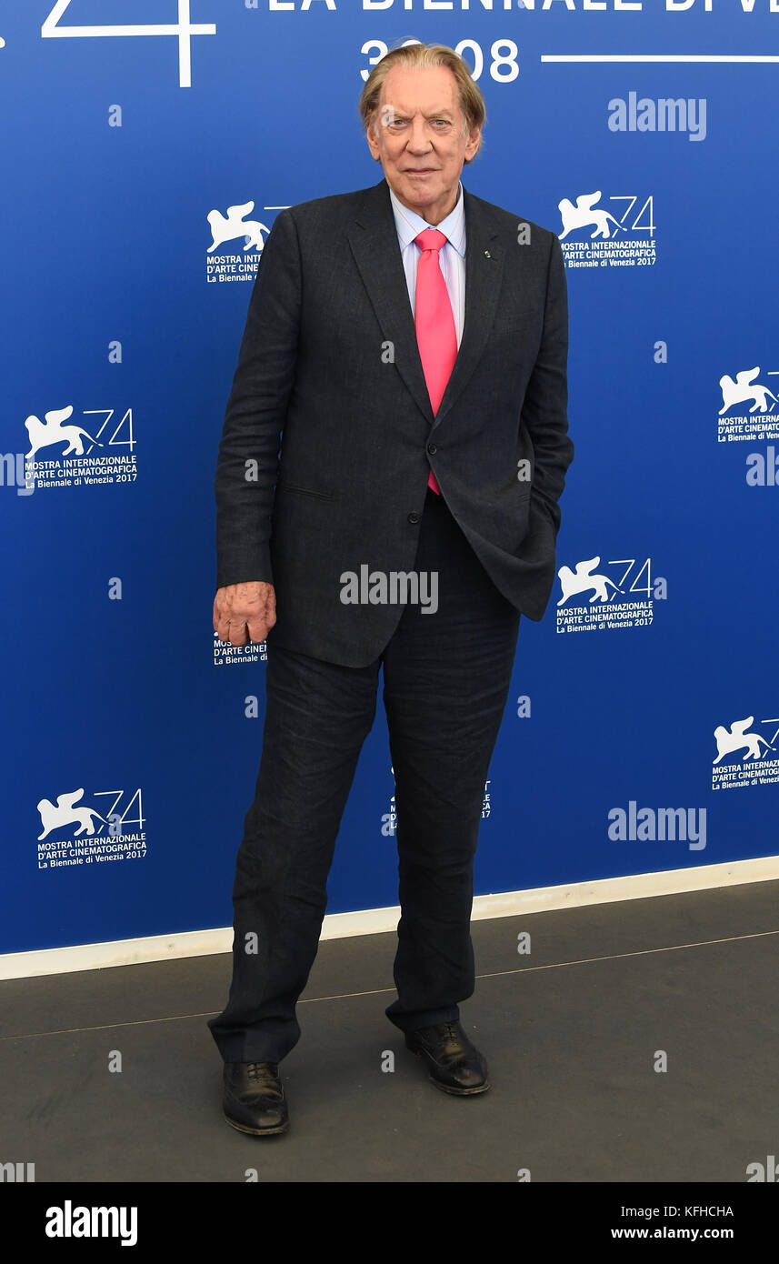 Canadian actor donald sutherland hi-res stock photography and images ...