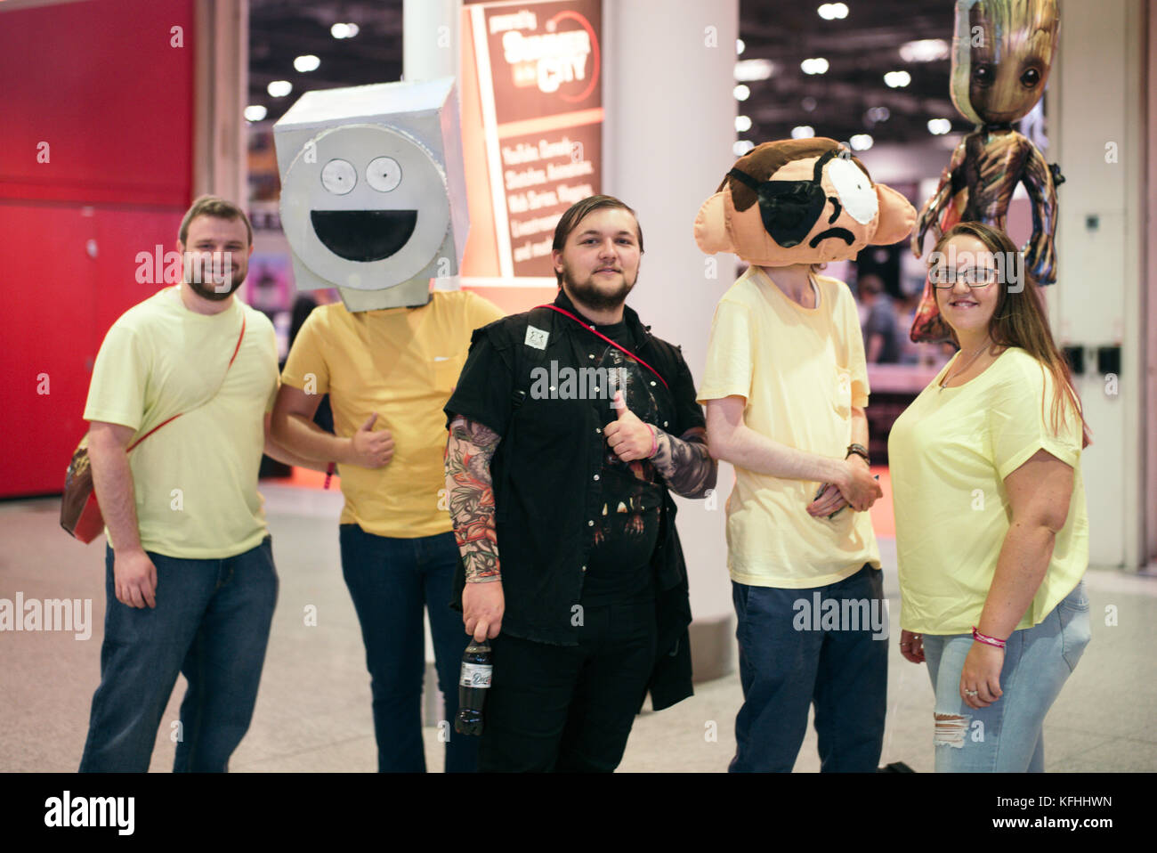 London, UK. 28th October, 2017. Guests, celebrities, cosplayers and ...