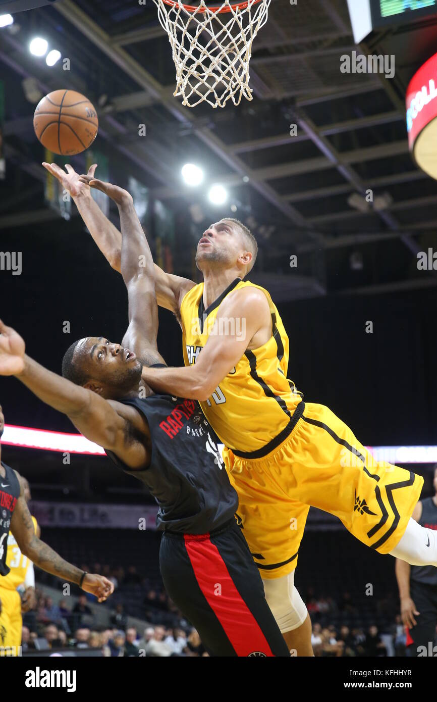 Toronto raptors team 2017 hi-res stock photography and images - Alamy