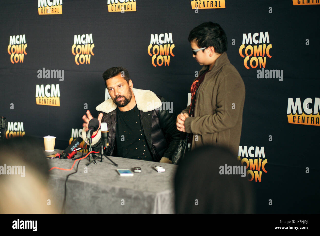 London, UK. 28th October, 2017. Guests, celebrities, cosplayers and ...