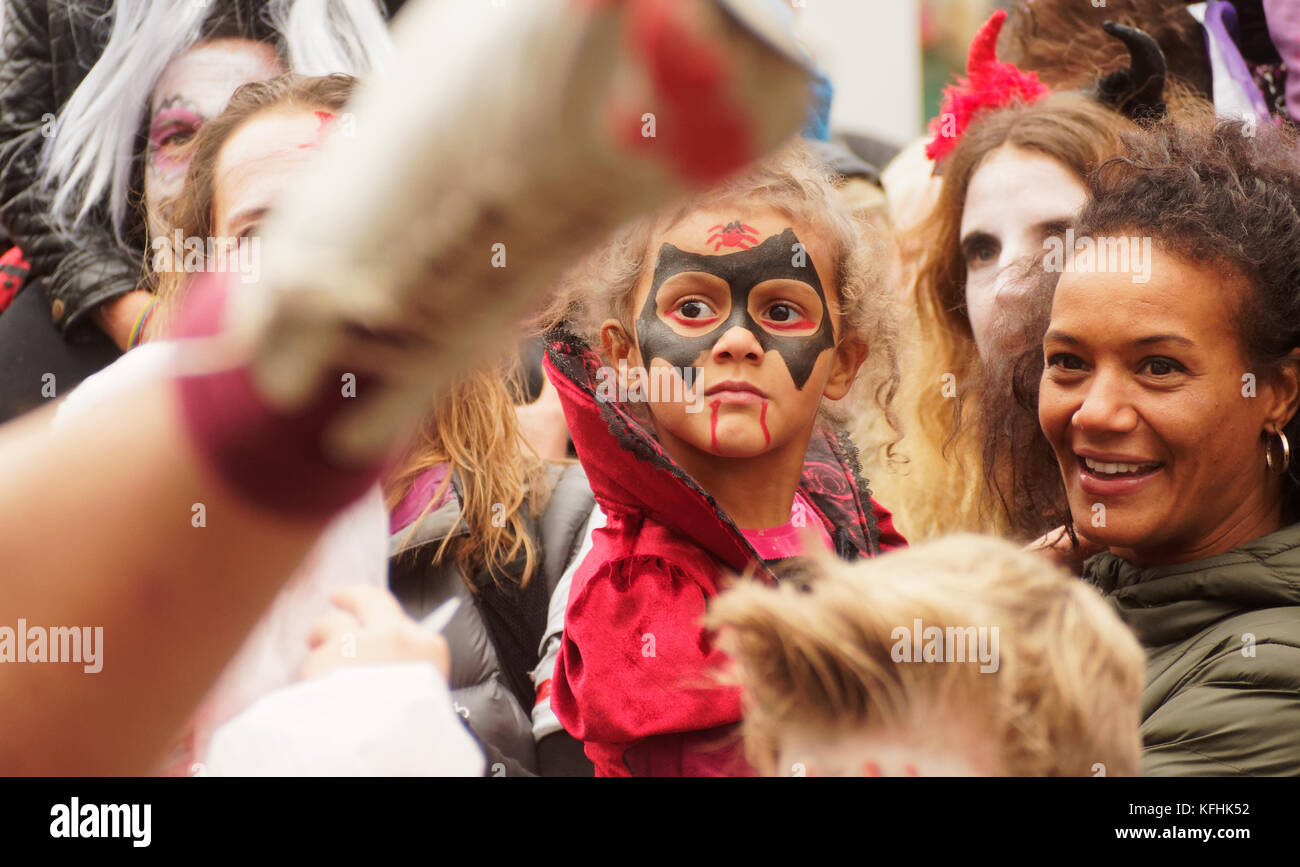 Kids zombie parade hi-res stock photography and images - Alamy