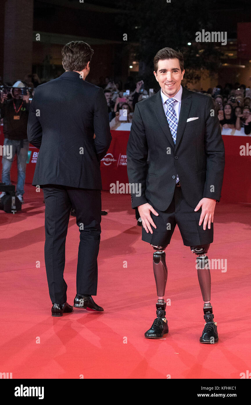 Jeff bauman hi-res stock photography and images - Alamy