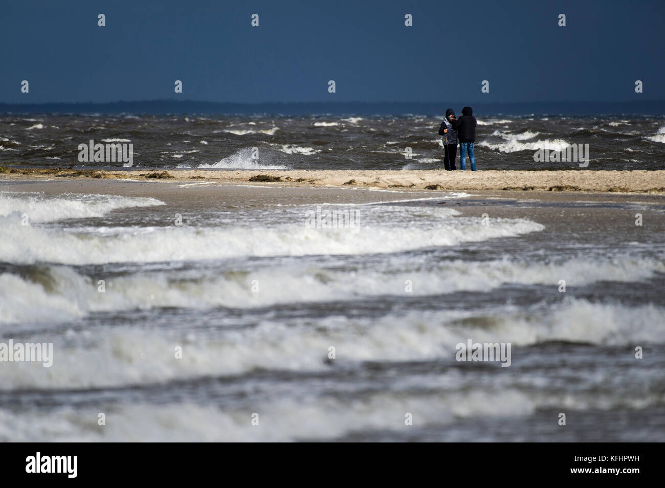 Rewa, Poland. 29th October, 2017. Storm Herwart on Zatoka Pucka (Bay of ...