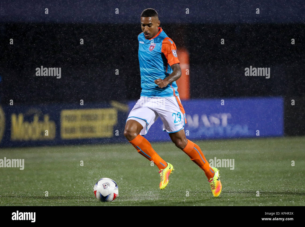 Miami, Florida, USA. 28th Oct, 2017. Miami FC forward Stefano Pinho (29 ...