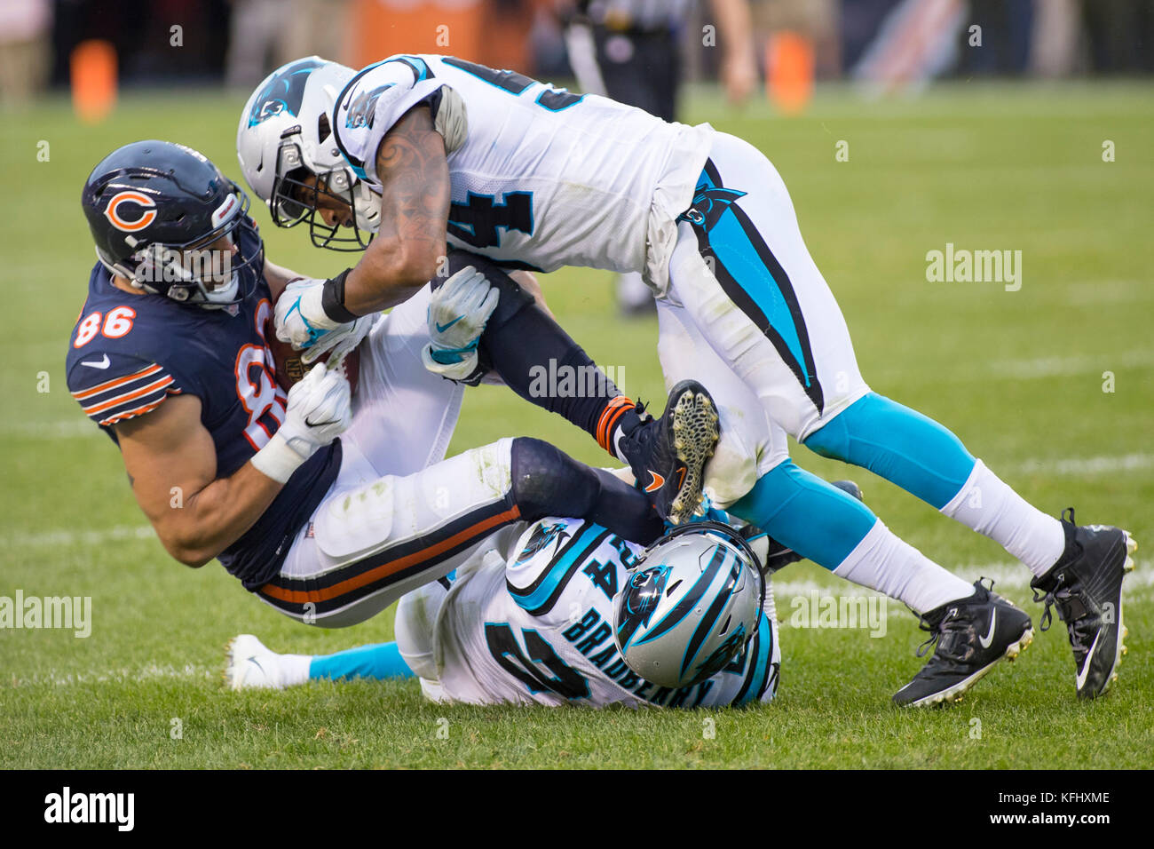 Chicago, Illinois, USA. 22nd Oct, 2017. - Bears #86 Zach Miller is ...