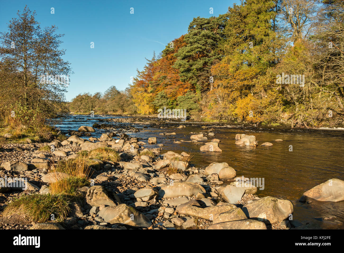 River tees colour colours hi-res stock photography and images - Alamy