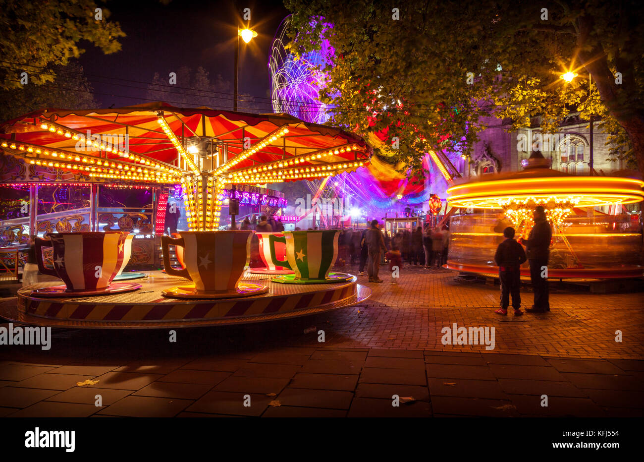 Carousels light trace at Banbury's Michaelmas street fair Stock Photo ...
