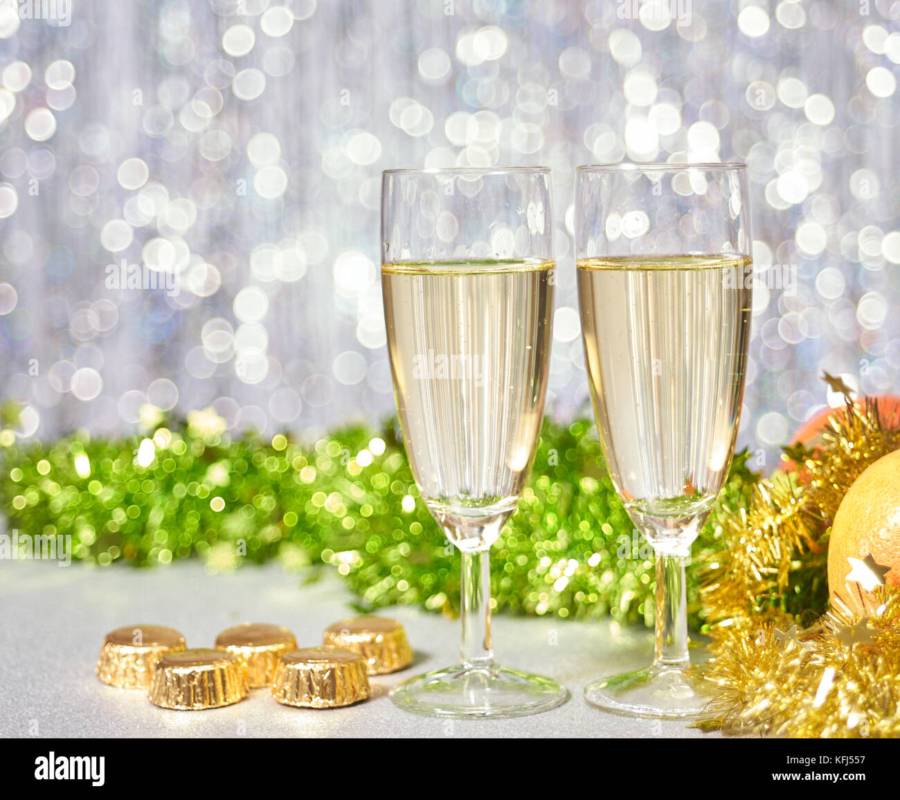 Drink celebration hi-res stock photography and images - Alamy
