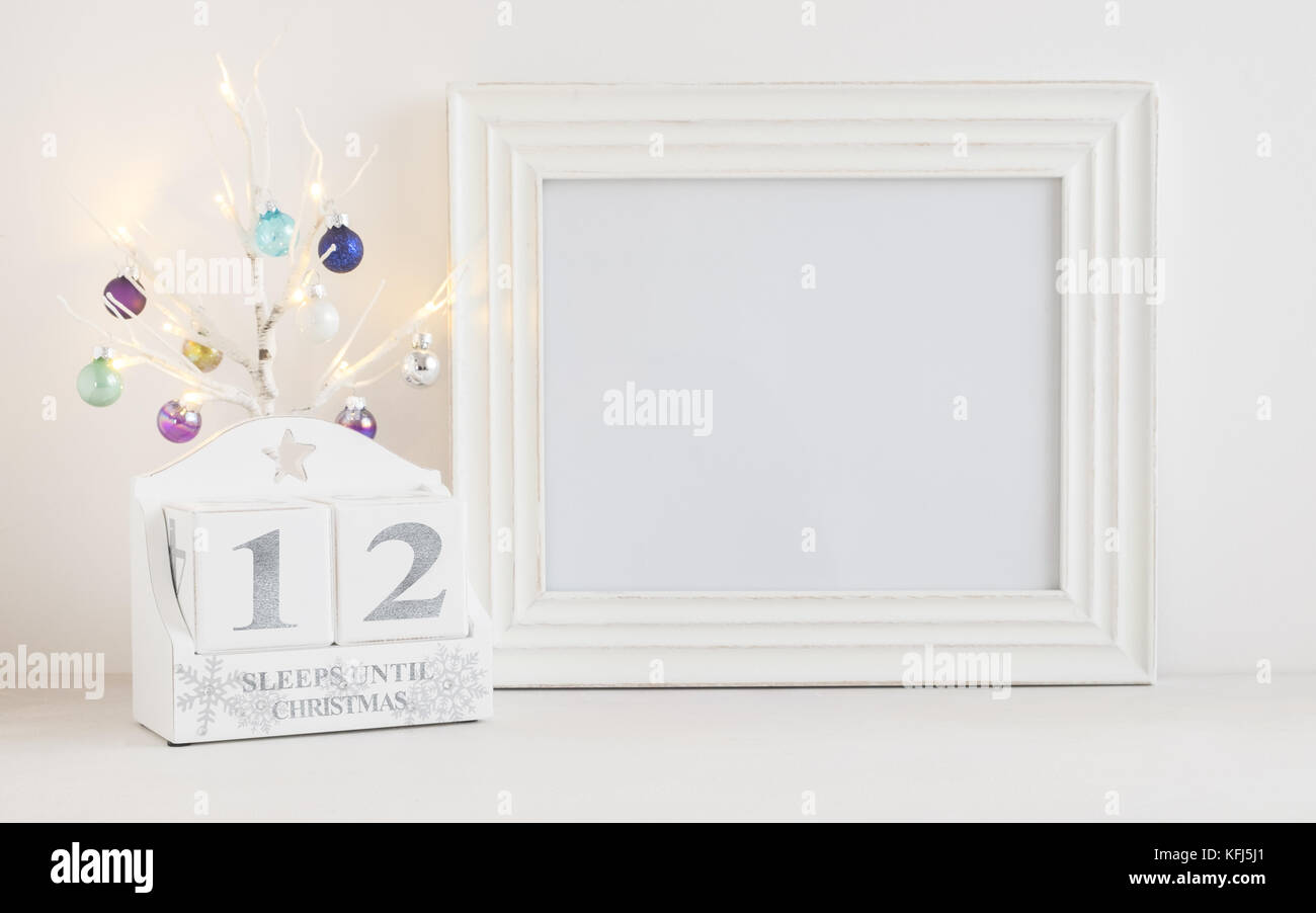 December Save the Date calendar for Christmas. Displays number of ...