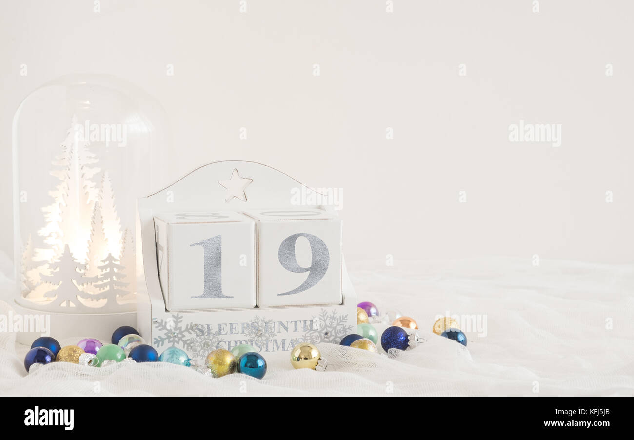 December Save the Date calendar for Christmas. Displays number of ...