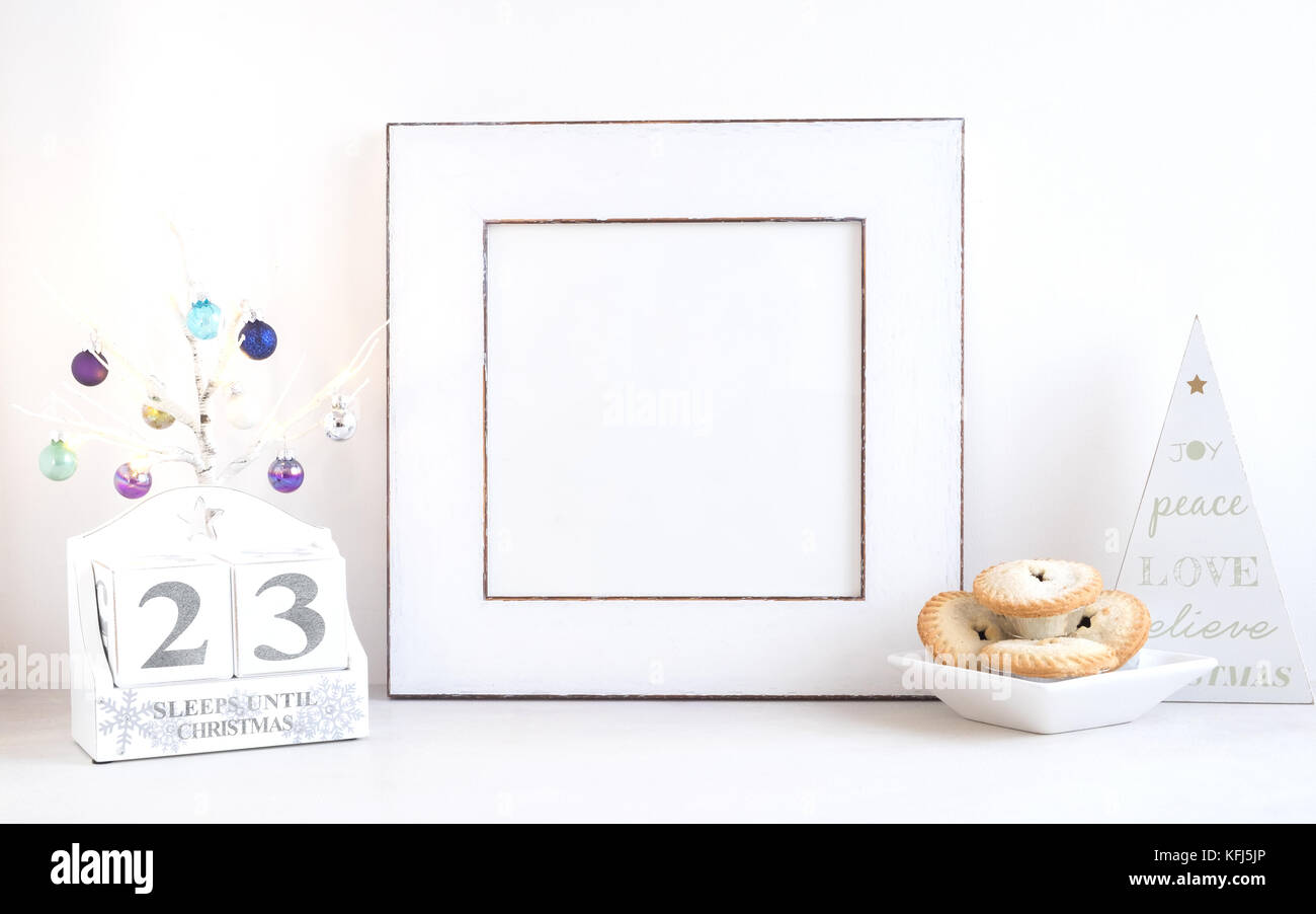 December Save the Date calendar for Christmas. Displays number of ...