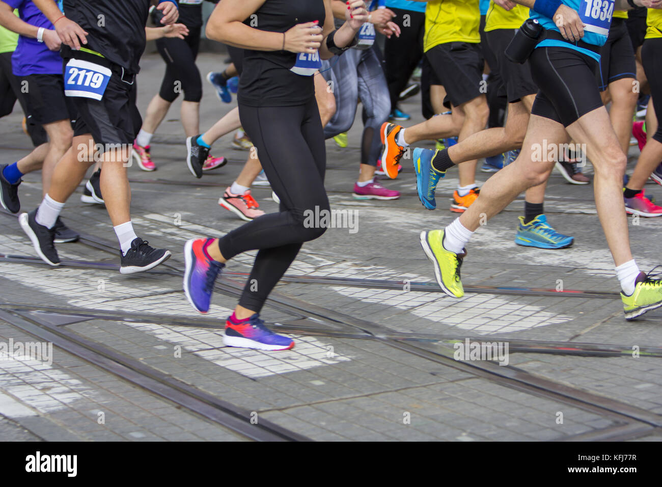 Sports race running on hi-res stock photography and images - Alamy