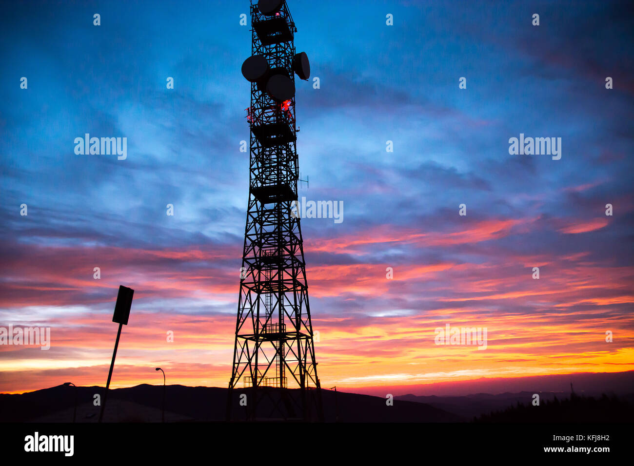 Communication tower sunset hi-res stock photography and images - Alamy