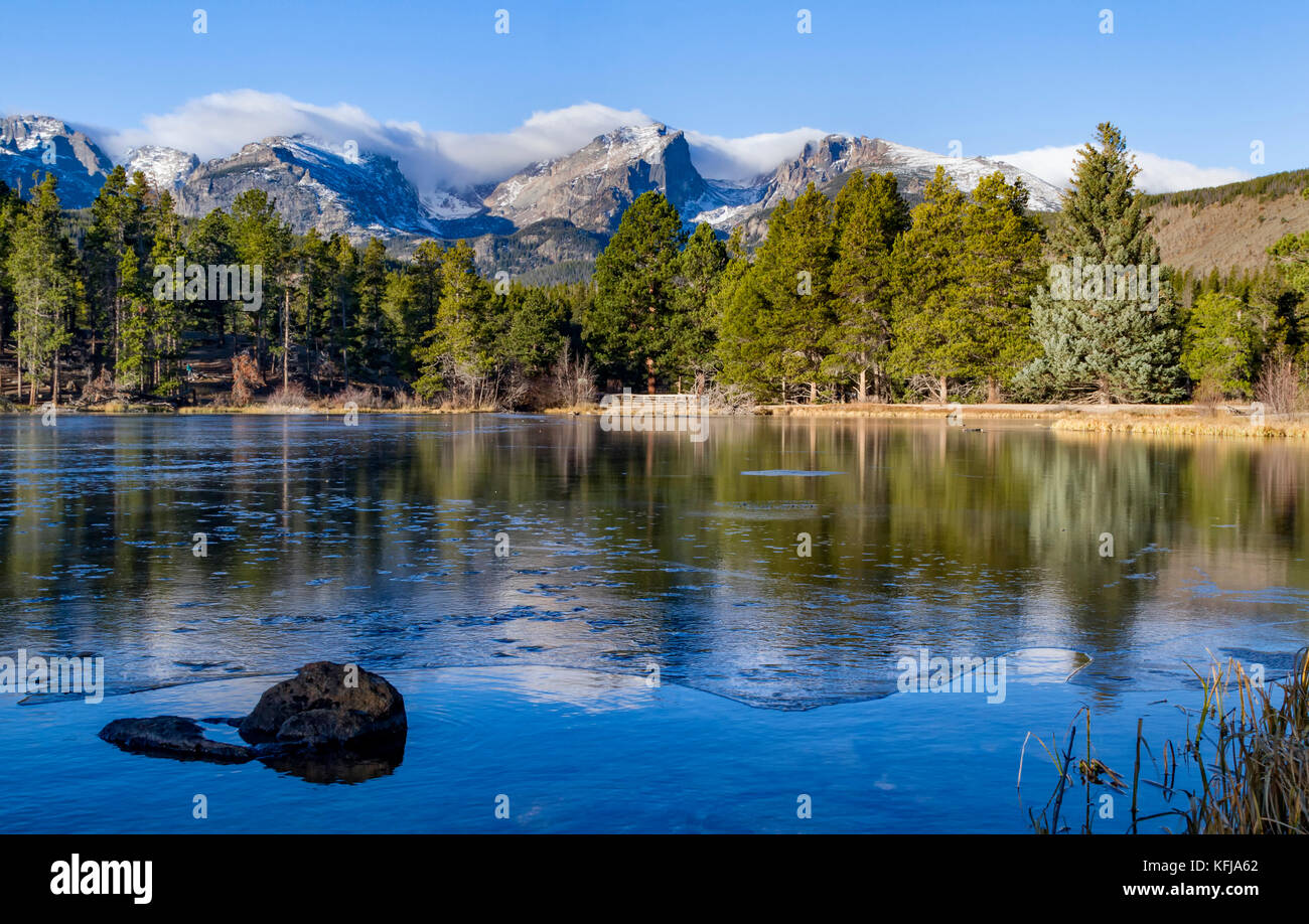 Sprague lake hiking rocky hi-res stock photography and images - Alamy