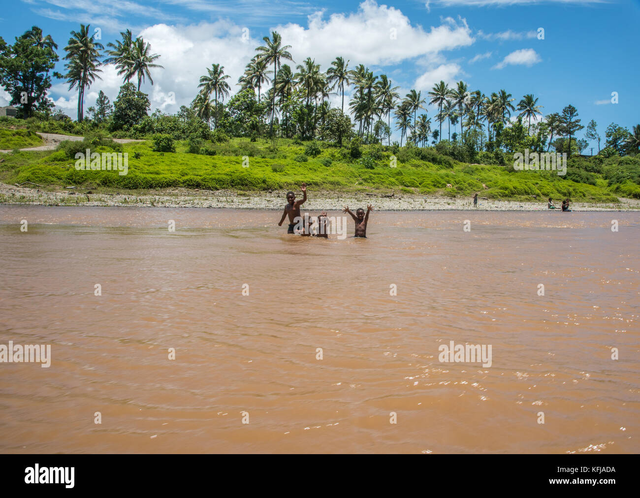 Fijian children playing hi-res stock photography and images - Alamy