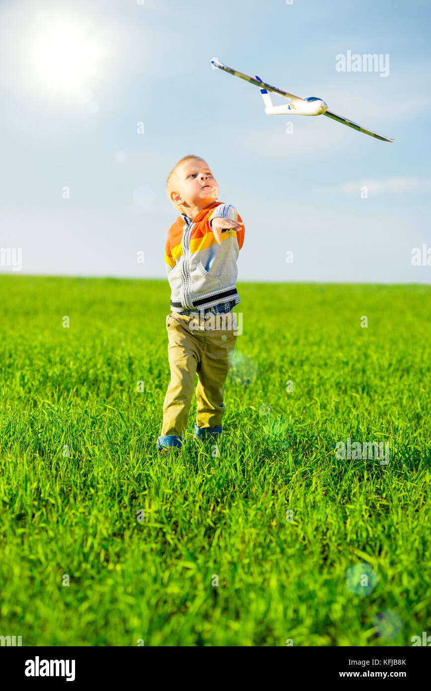 Child model airplane hi-res stock photography and images - Alamy
