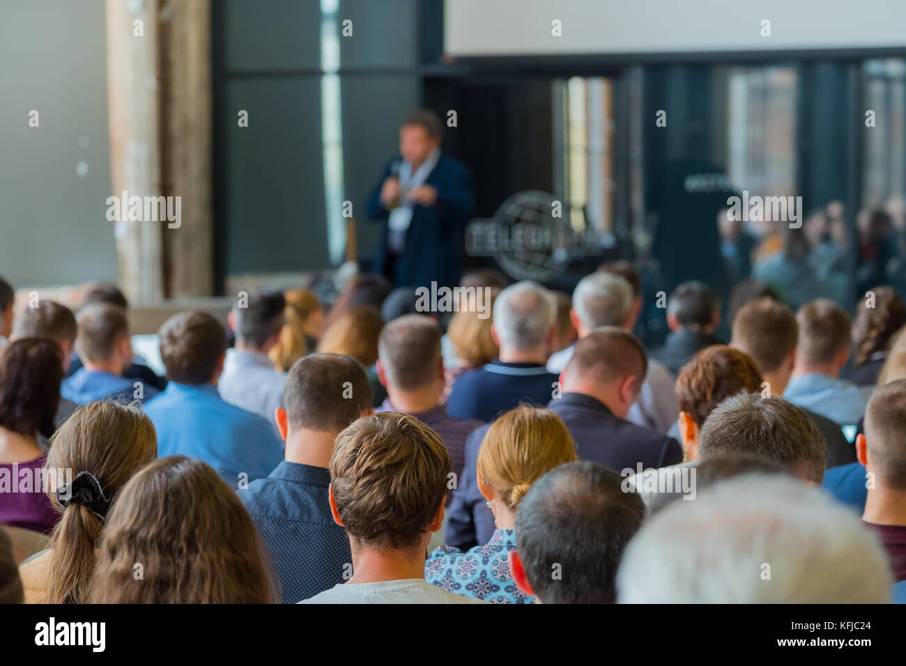 Audience listens to the lecturer Stock Photo - Alamy
