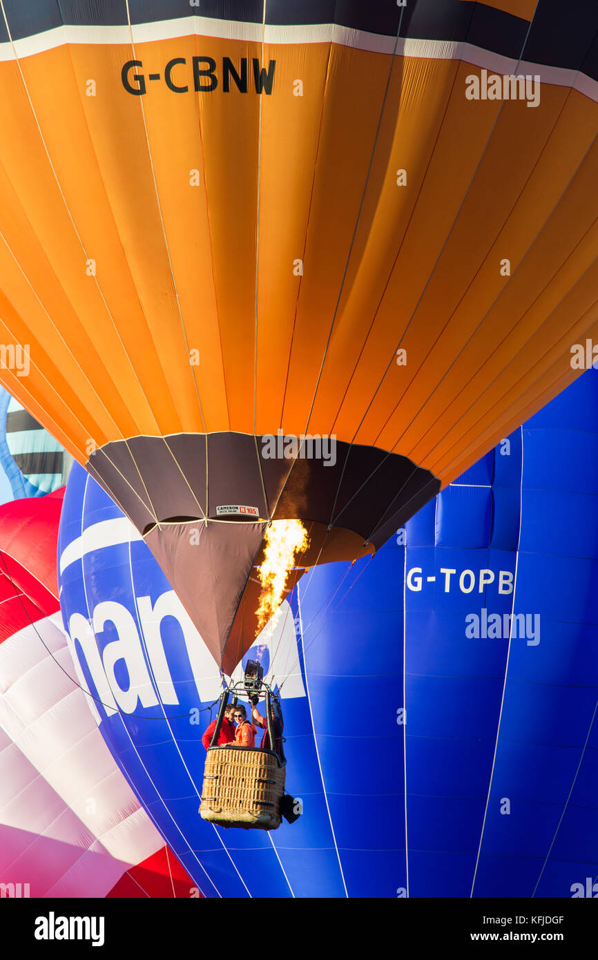 Bristol Balloon Fiesta, Ashton Court Estate, Bristol UK Stock Photo - Alamy
