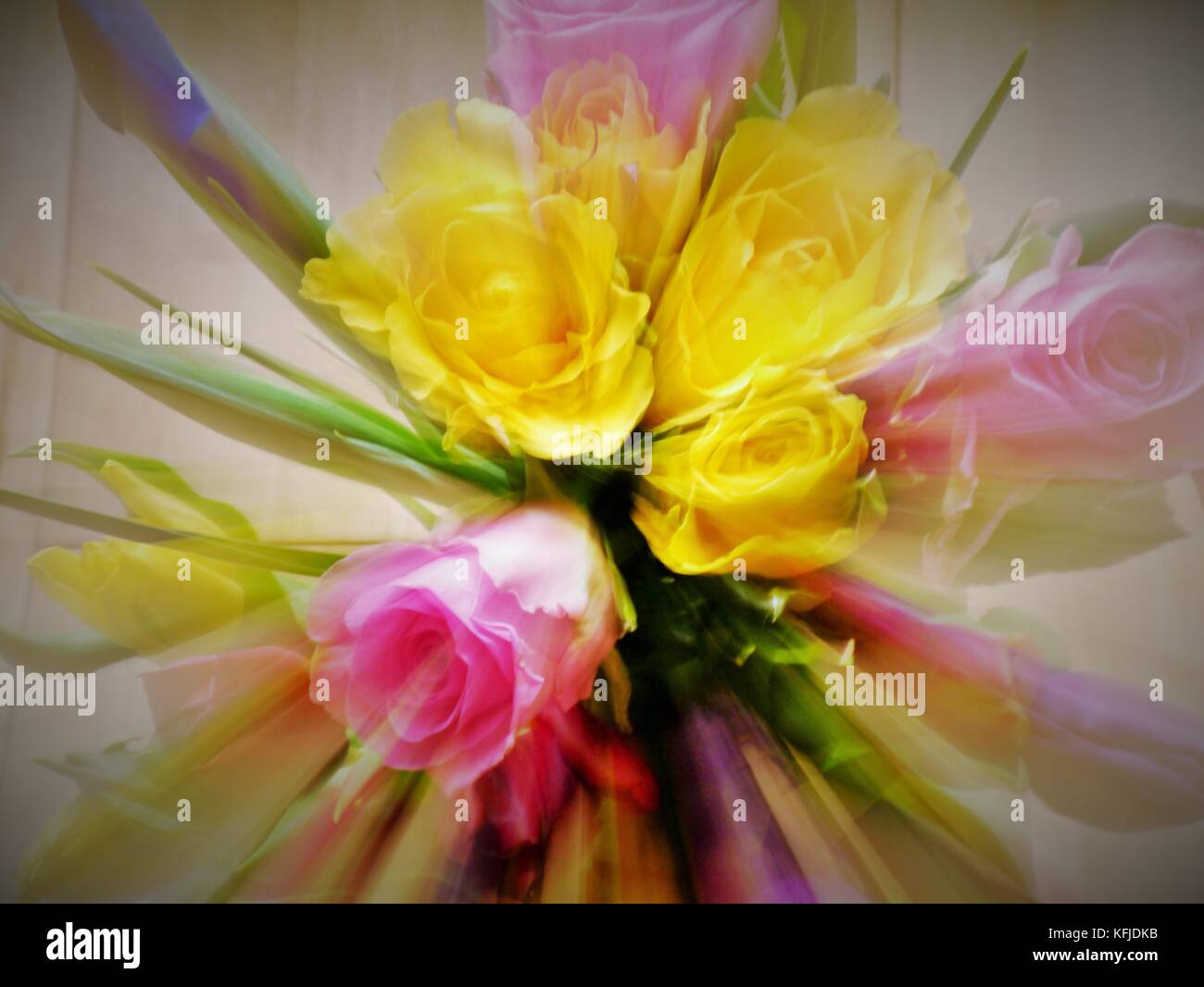 Zoomed out hi-res stock photography and images - Alamy