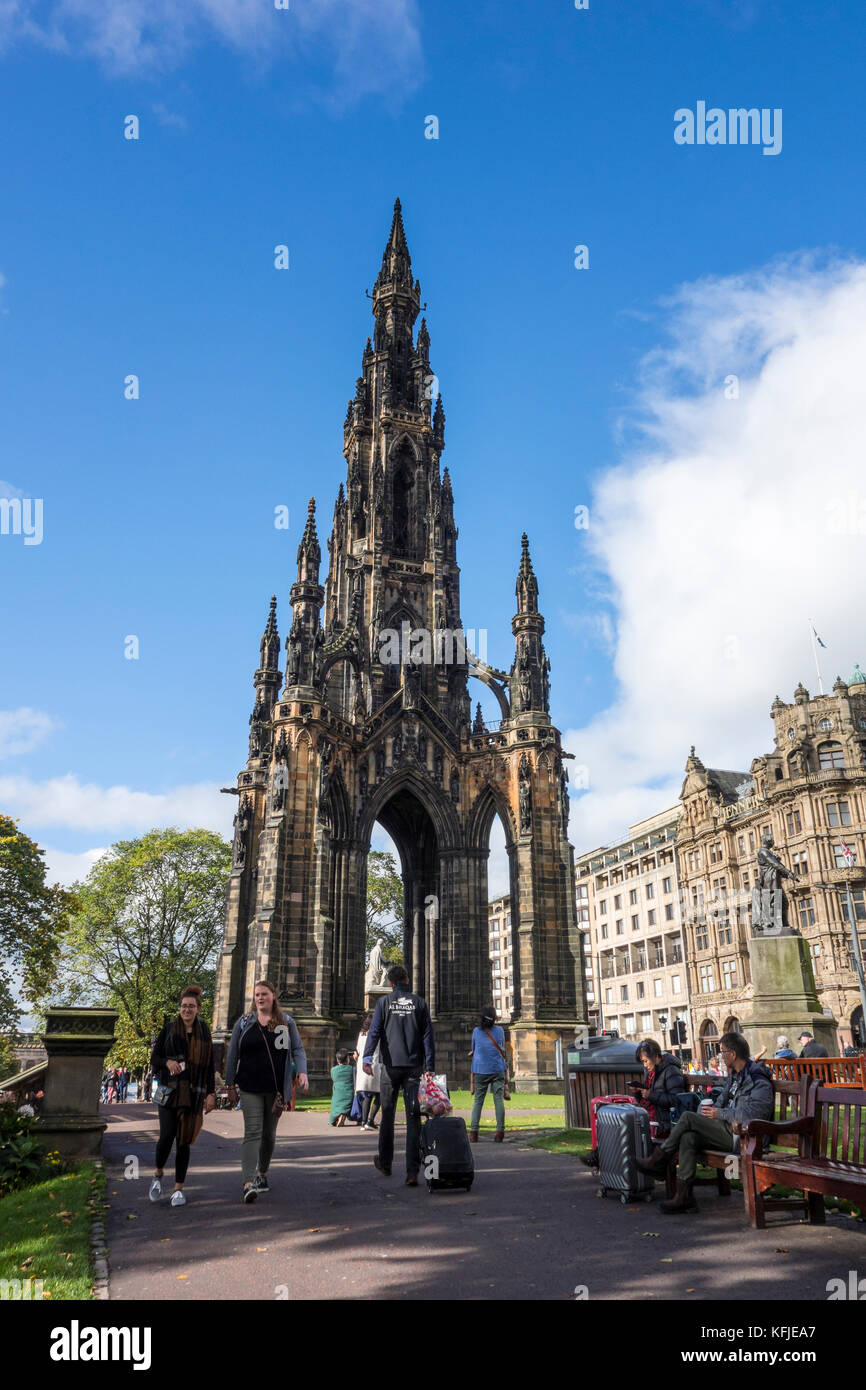 Victorian Edinburgh Street High Resolution Stock Photography and Images ...