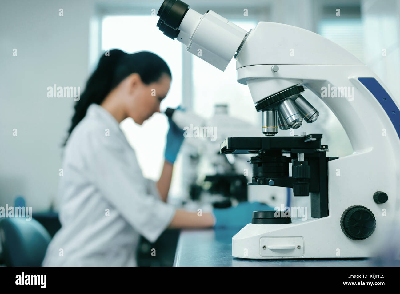 Close up of microscope that standing in the laboratory Stock Photo - Alamy