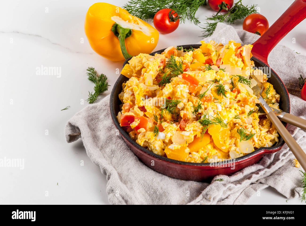 Mexican food recipes, Revoltillo de Huevos, Scrambled Eggs a la ...