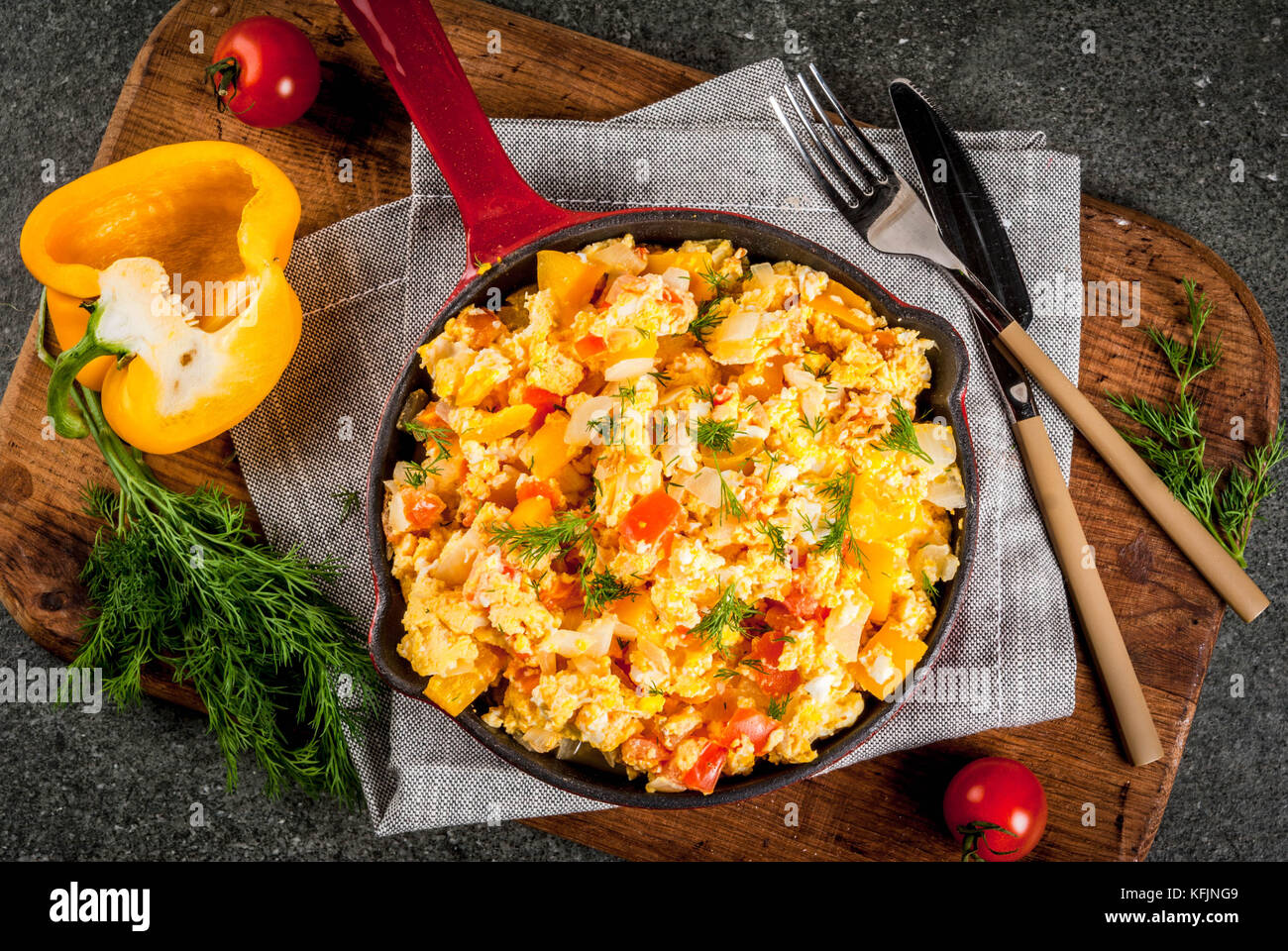 Mexican food recipes, Revoltillo de Huevos, Scrambled Eggs a la ...