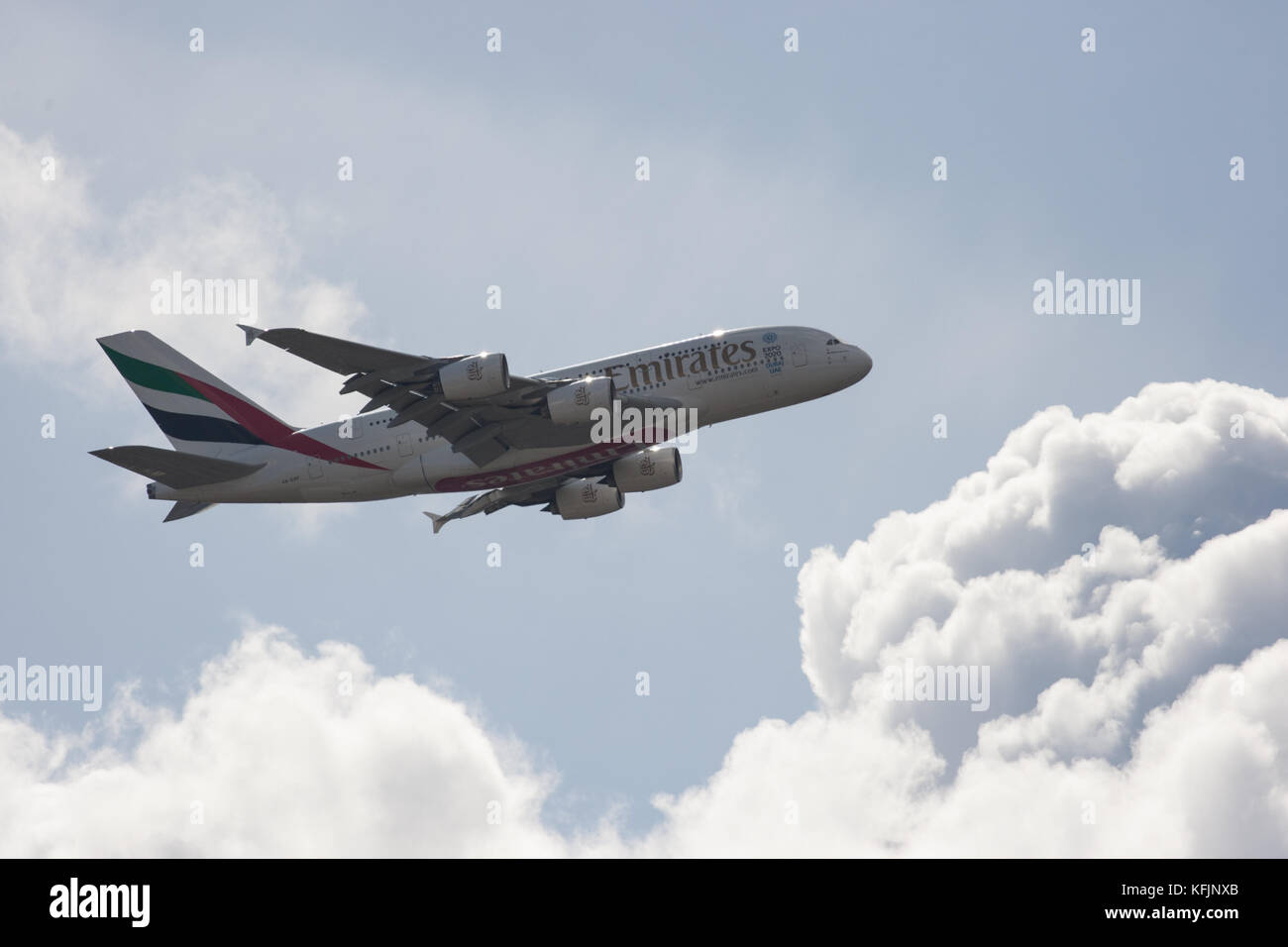 Airbus a380 after take hi-res stock photography and images - Alamy