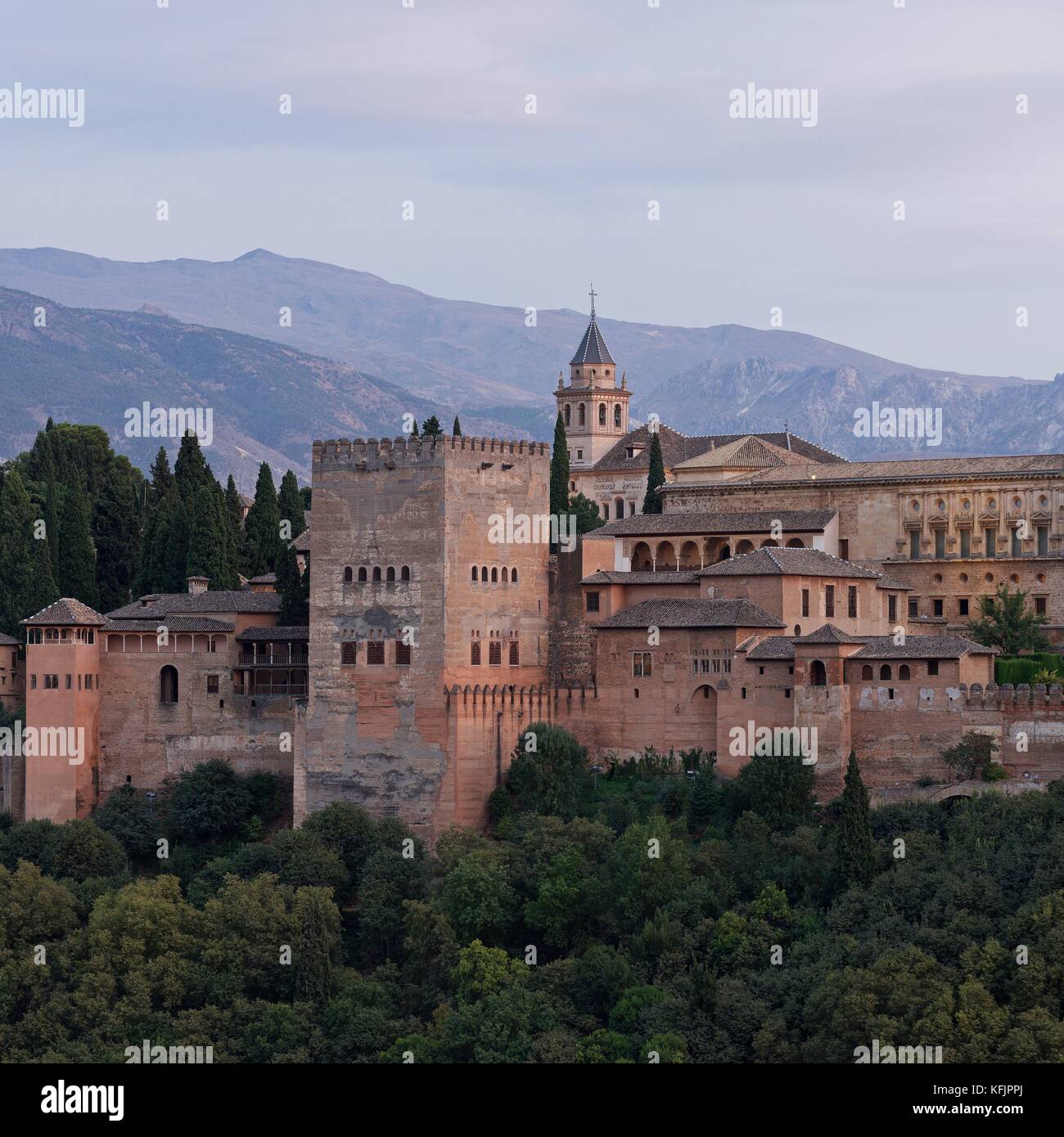 Alhambra at night hi-res stock photography and images - Alamy