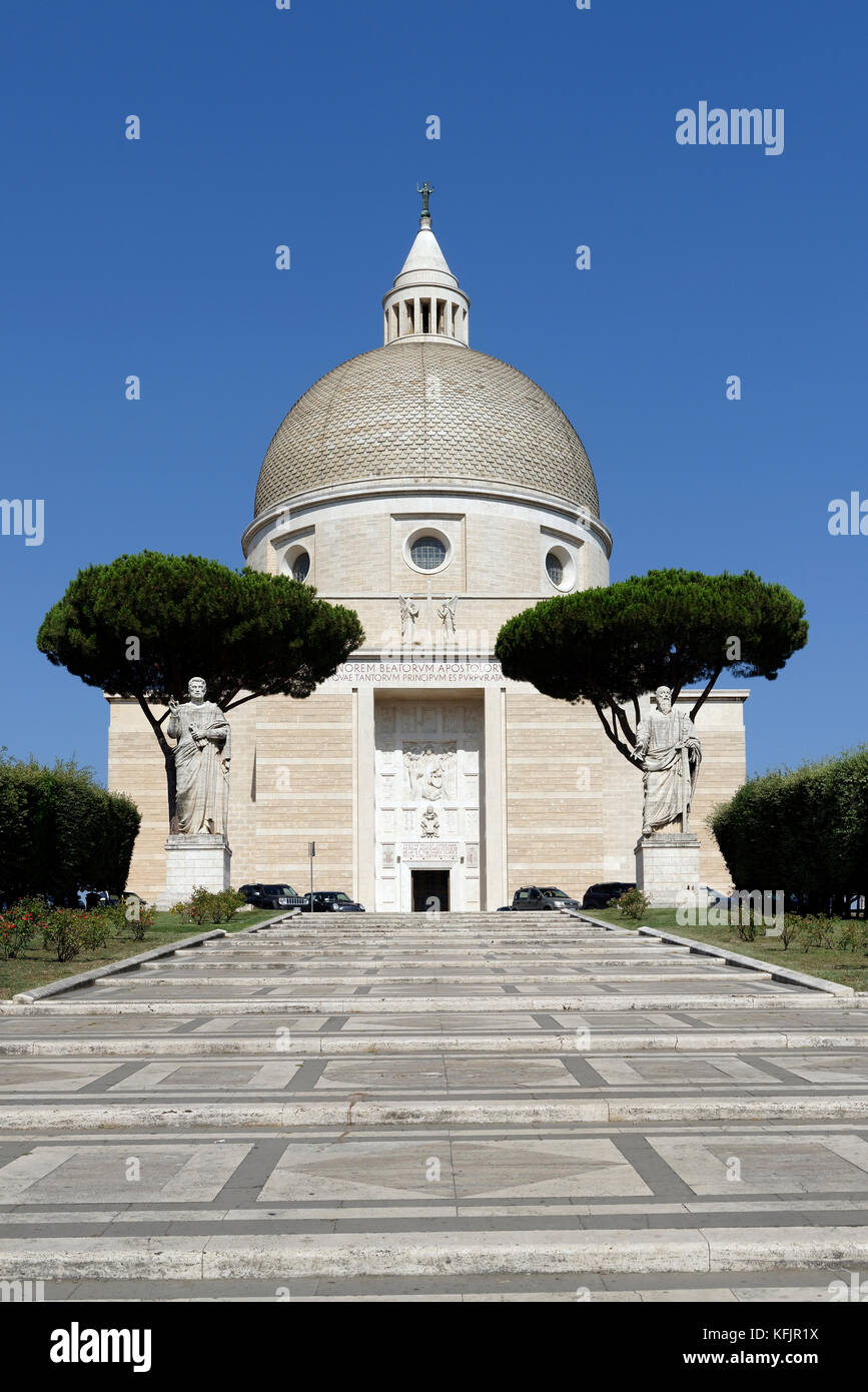 Statue of the apostle Peter which leads to the Basilica of Saints Peter ...