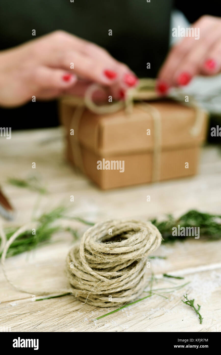 Jute crafts hi-res stock photography and images - Alamy