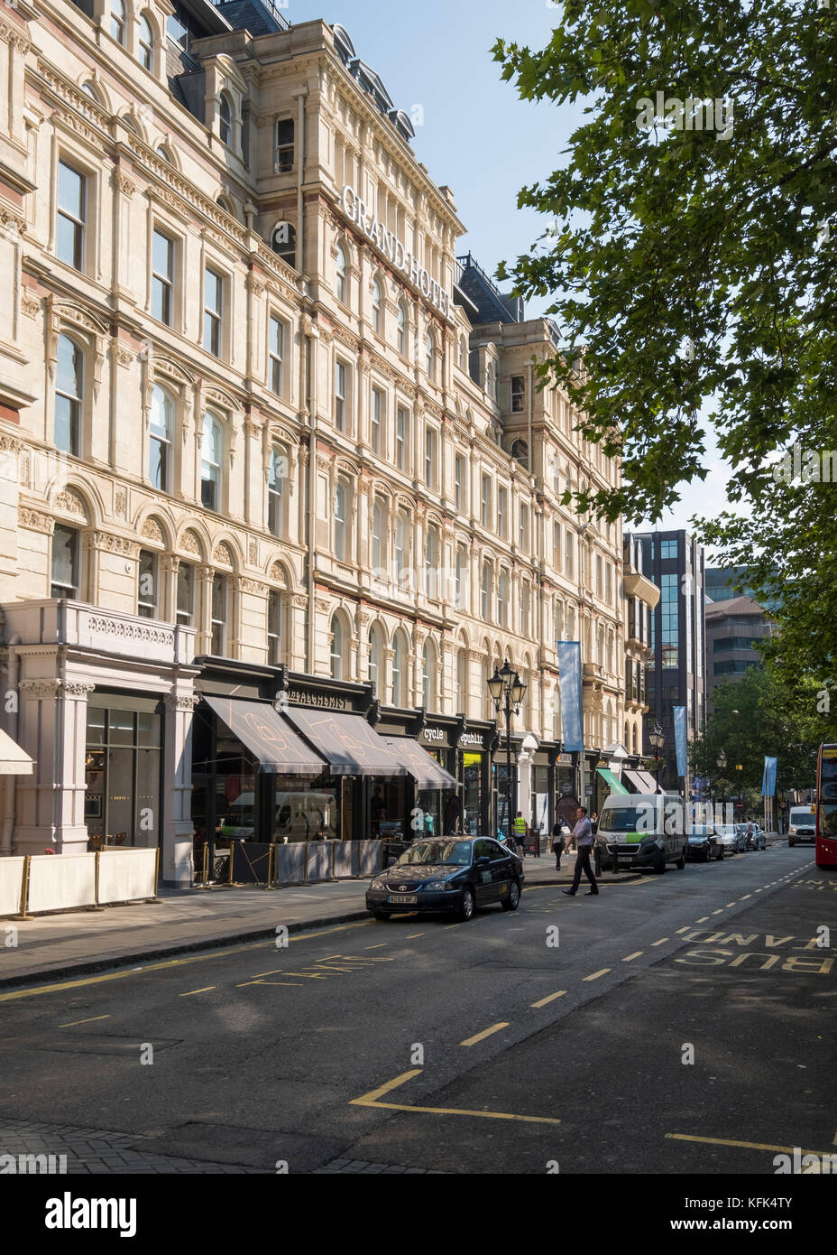 The Grand Hotel and restaurants on Colmore Row, Birmingham Stock Photo ...