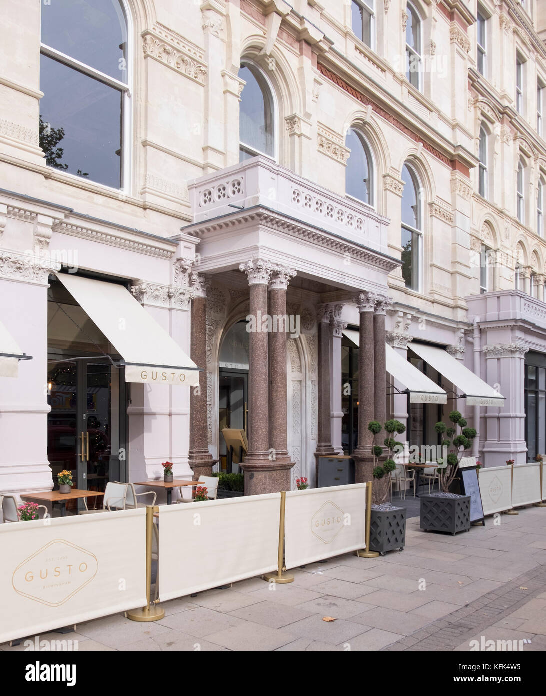 Gusto, Colmore Row, Birmingham Stock Photo - Alamy