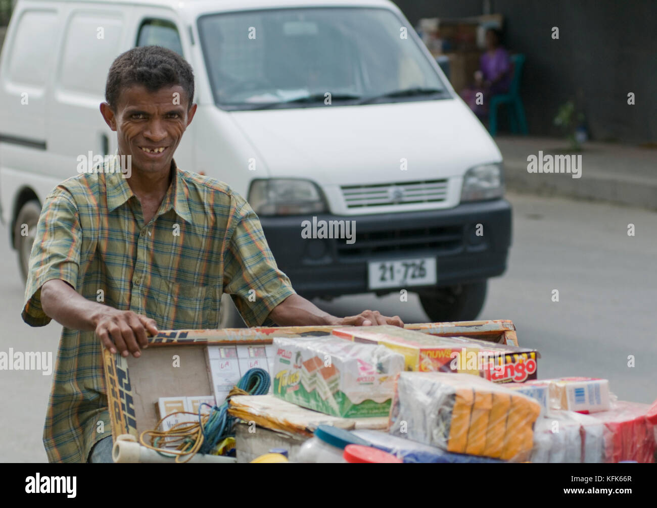 Pushcart vendor hi-res stock photography and images - Alamy