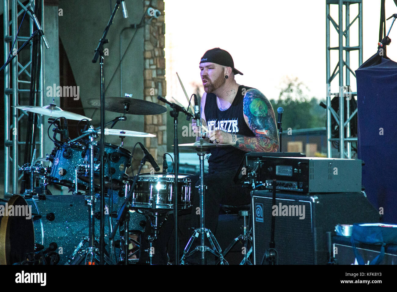 Los Angeles, California, USA. 28th October, 2017. Drummer Cameron Ellis ...