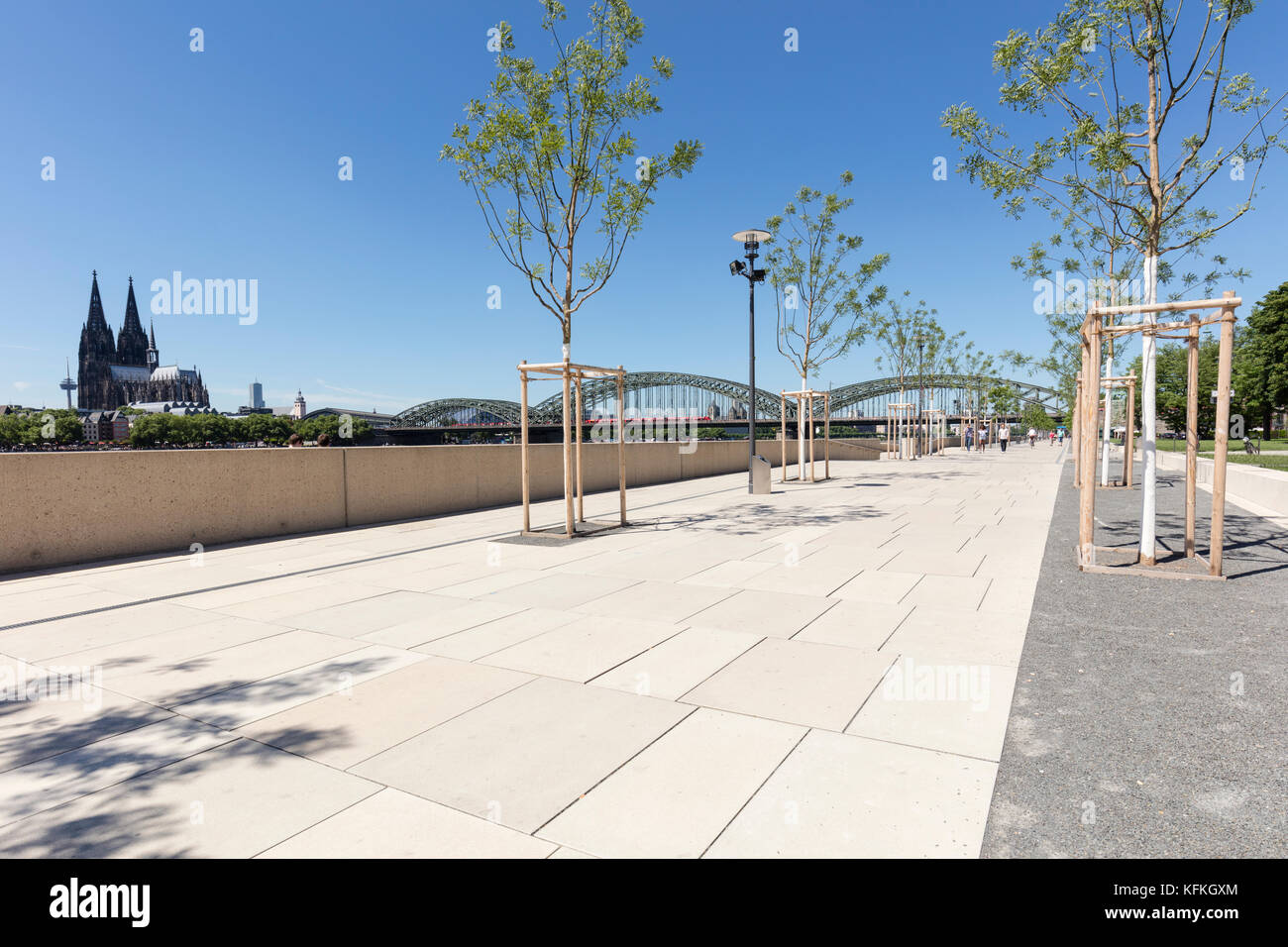 Rhine promenade, Deutz, Cologne, North Rhine-Westphalia, Germany ...